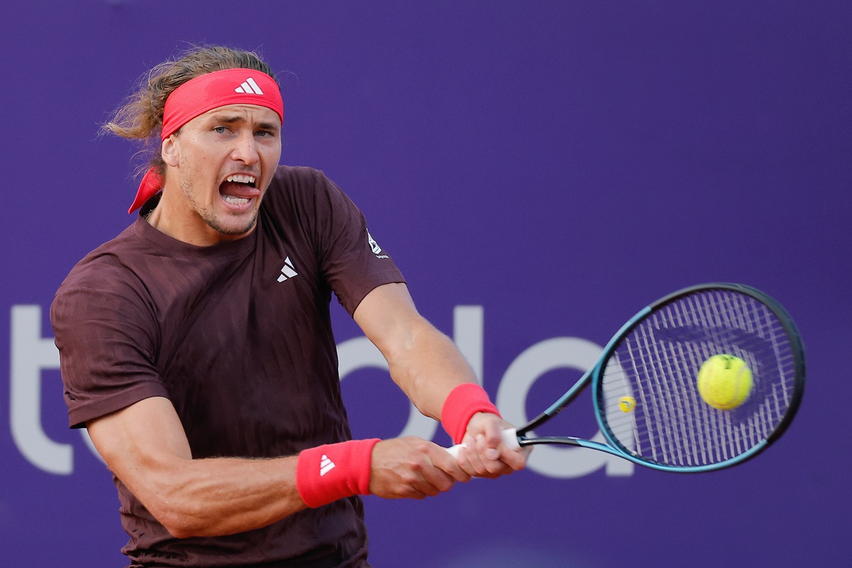 NEWS: Alexander Zverev reveals unprecedented issue behind shock defeat ...