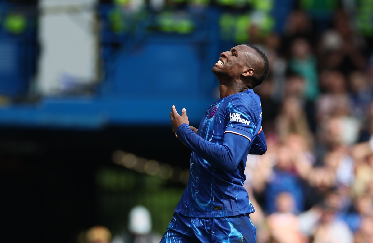 Report: Nicolas Jackson's Bayern Munich loan teeters on Alexander Isak ...