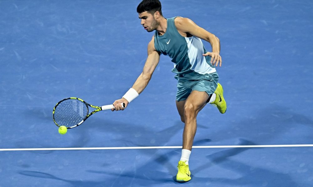 NEWS: Carlos Alcaraz sets up blockbuster US Open semifinal with Novak ...