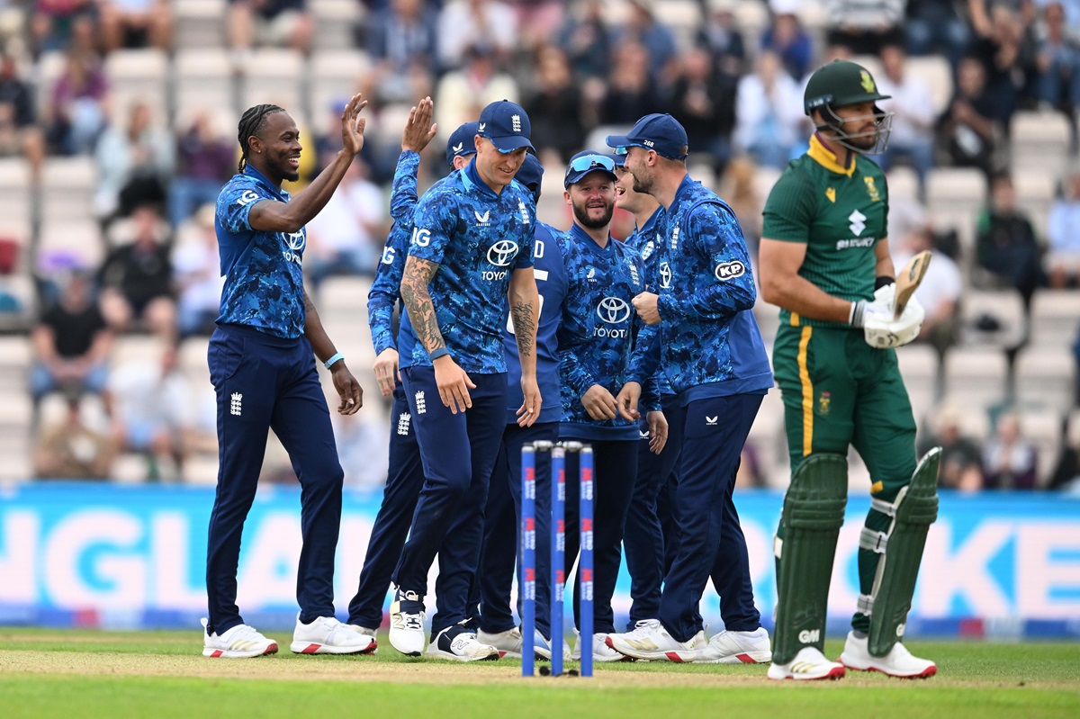 NEWS: Proteas suffer record-breaking defeat to England in final ODI ...